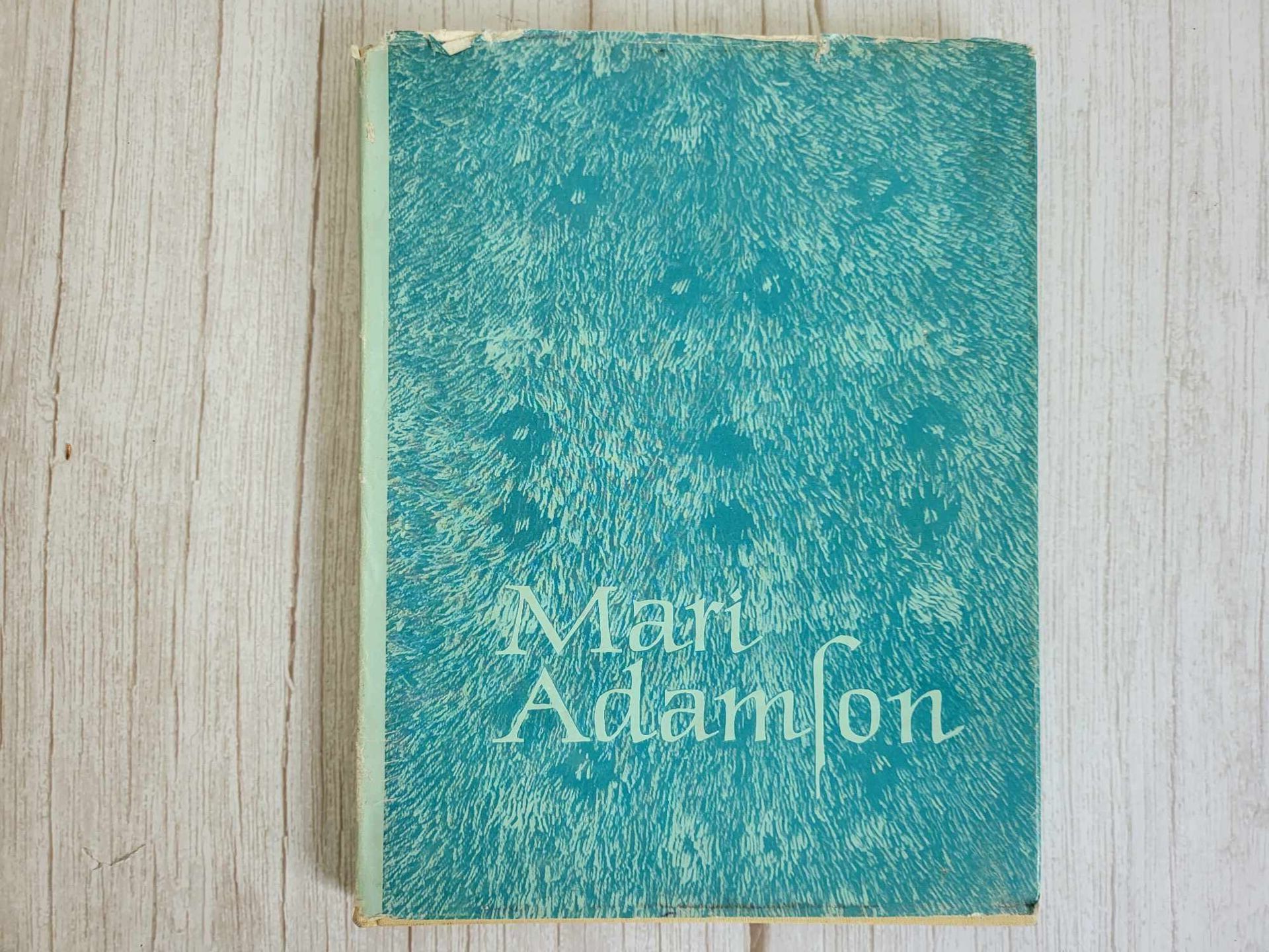 Mari Adamson . Helene Kuma - Raamatugalerii